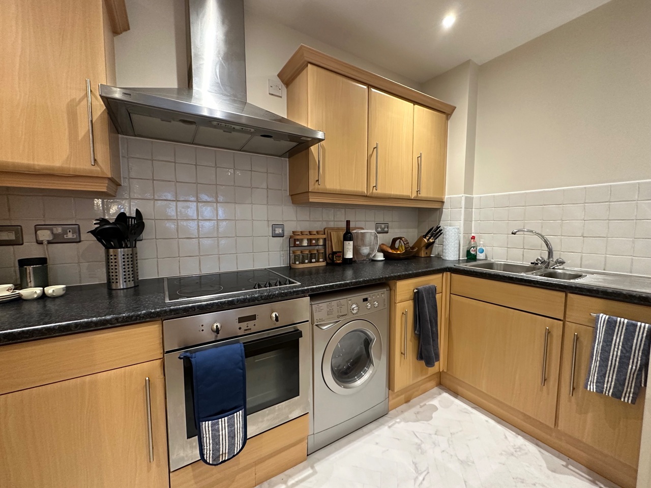 Manchester - 2 Bed Flat, Deansgate, M3 - To Rent Now for £1,500.00 p/m