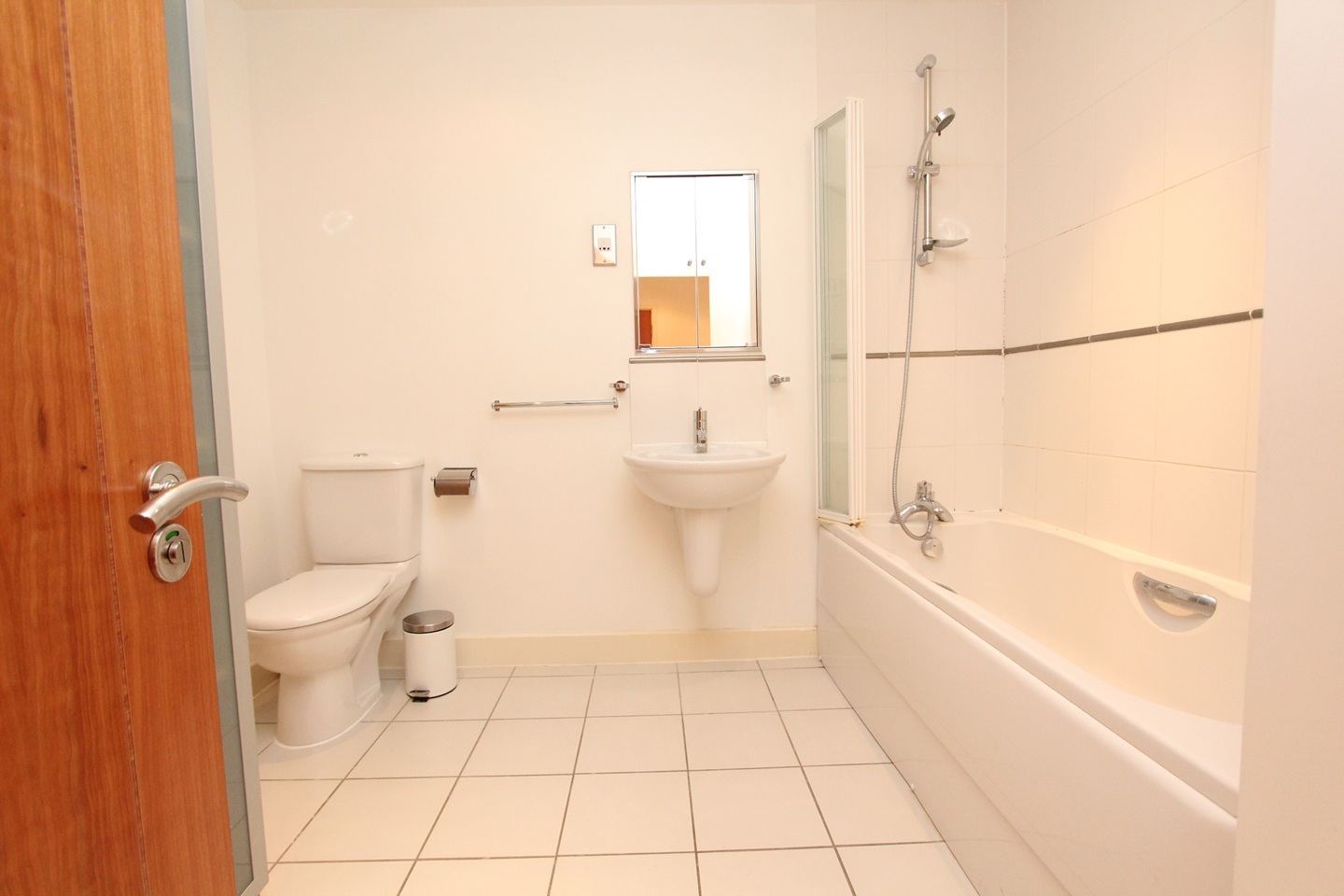 London - Room in a Shared House, Colnbrook Street, SE1 - To Rent Now ...