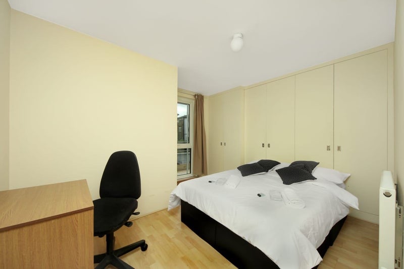 London - 4 Bed Flat, Catesby House, E9 - To Rent Now for £2,600.00 p/m