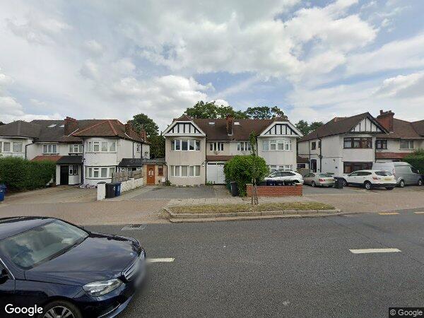 London - Room in a Shared House, Hendon Way, NW2 - To Rent Now for £866 ...