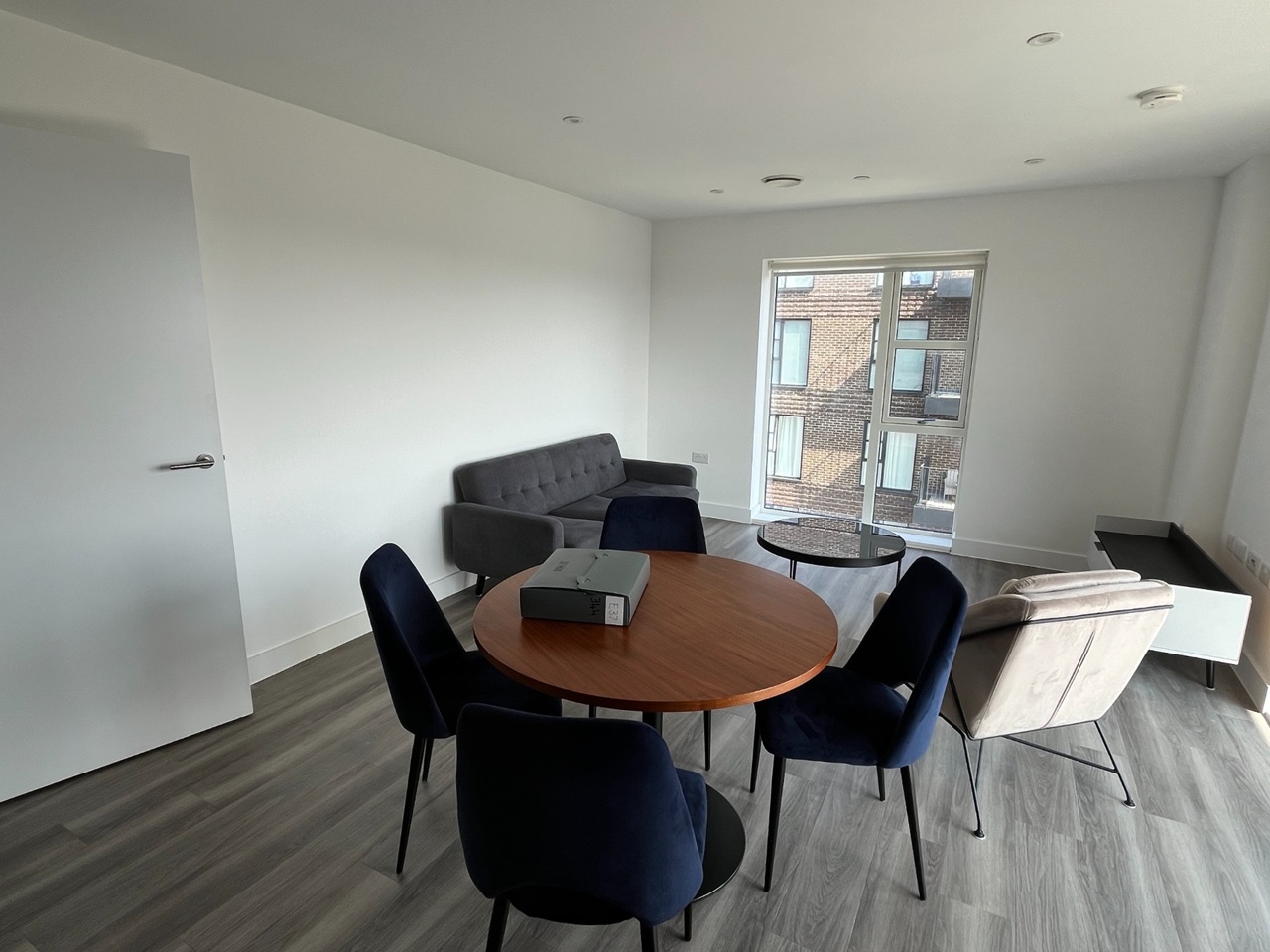 Cambridge - 2 Bed Flat, Clara Rackham Street, CB1 - To Rent Now for £ ...