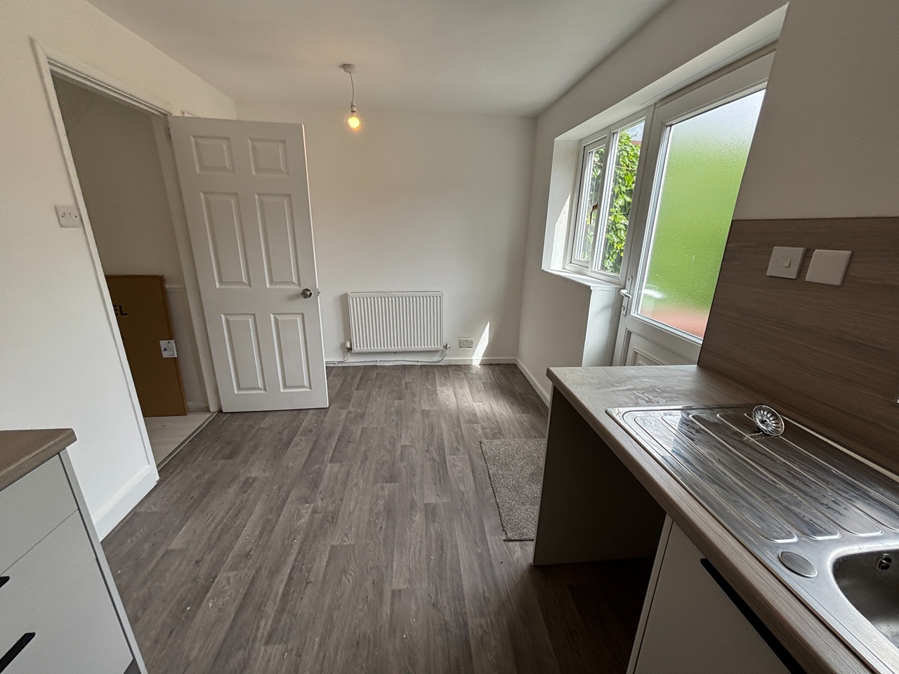 Manchester - 3 Bed Semi-Detached House, Gorton Lane, M12 - To Rent Now ...
