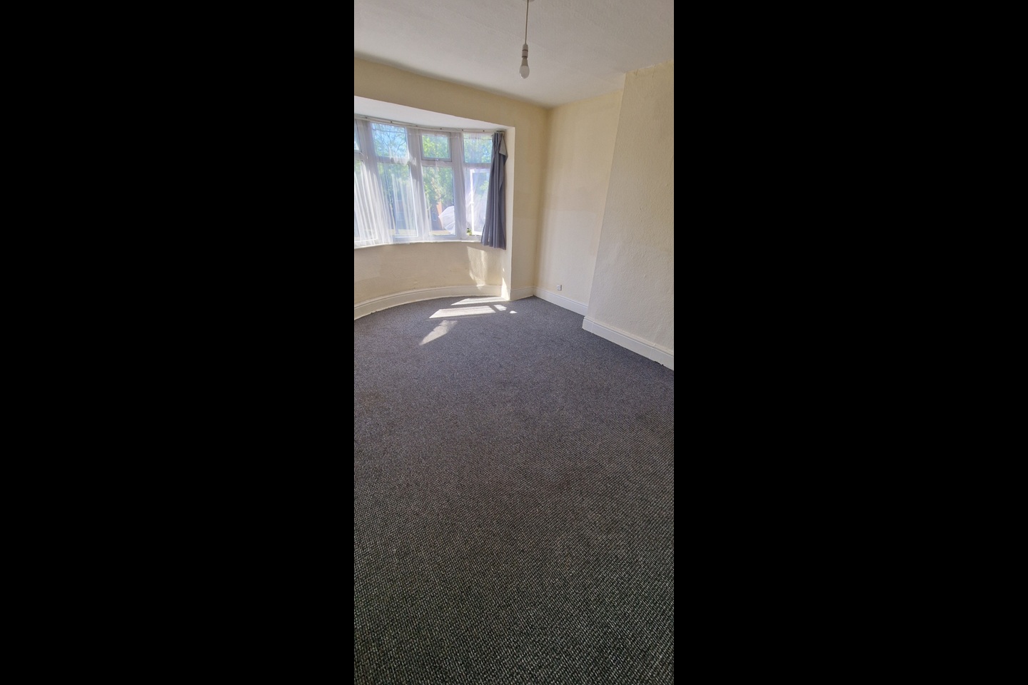 Willenhall - 1 Bed Flat, Shepwell Green, WV13 - To Rent Now for £650.00 p/m