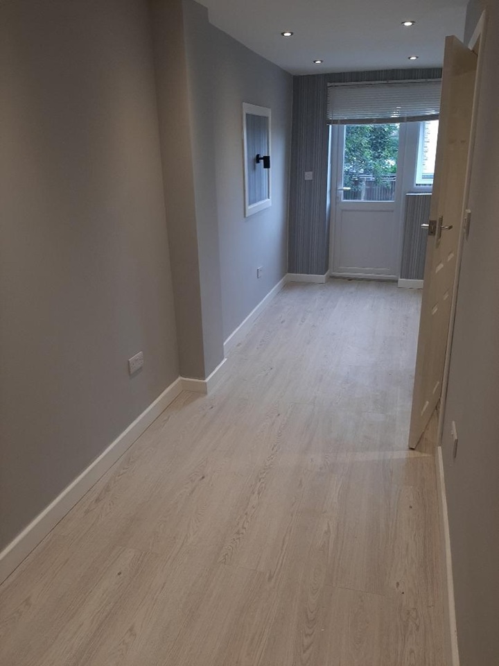 London, Hanwell - Studio Flat, Framfield Road, W7 - To Rent Now for £ ...
