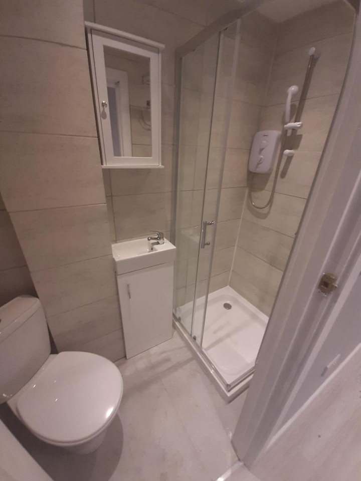 London, Hanwell - Studio Flat, Framfield Road, W7 - To Rent Now for £ ...