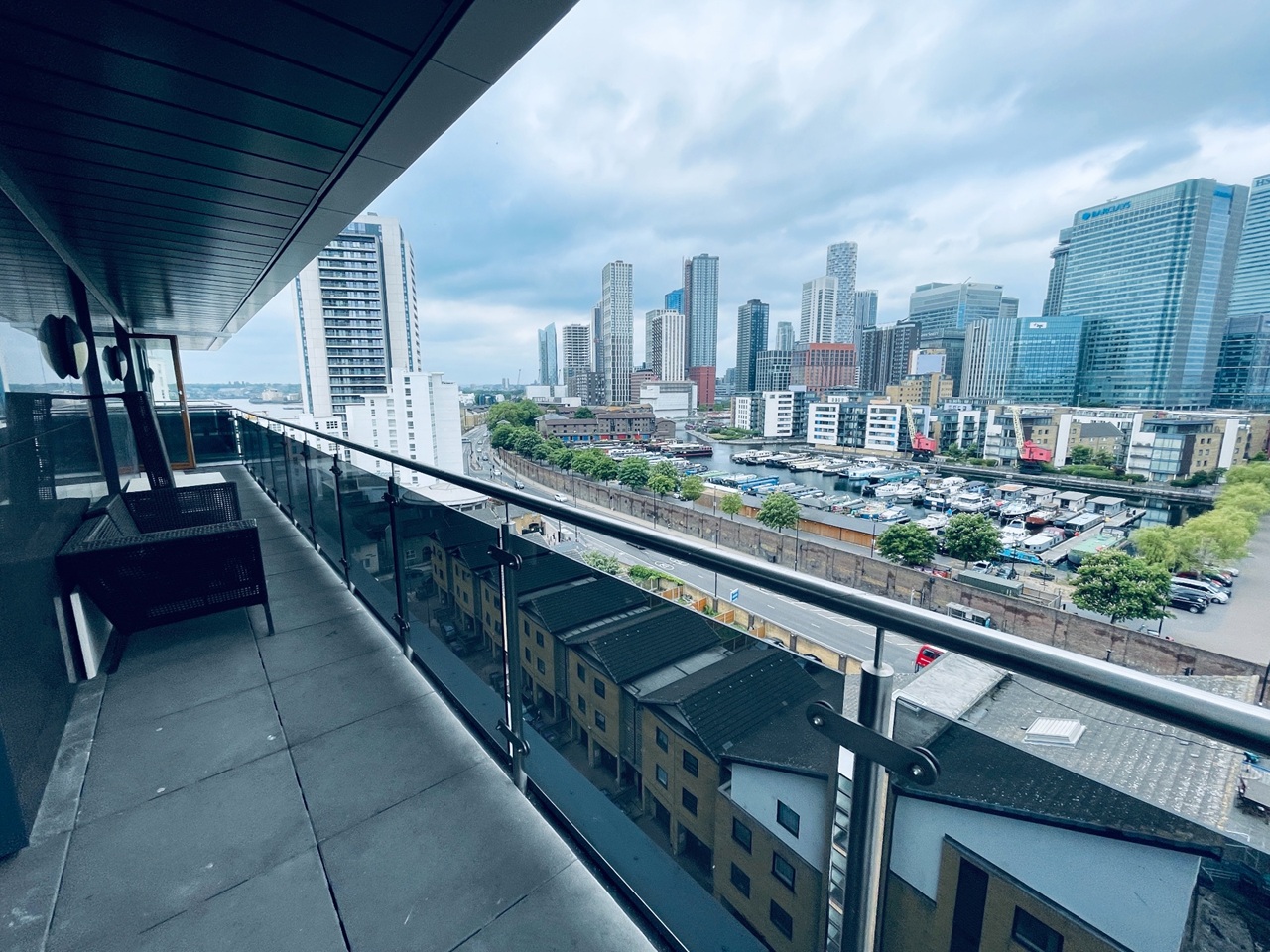 London - 3 Bed Flat, Streamlight Tower, E14 - To Rent Now for £3,200.00 p/m