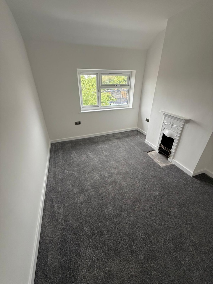 Brierley Hill - 3 Bed Terraced House, Fens Crescent, DY5 - To Rent Now ...