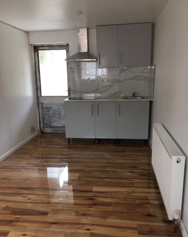 Fishermead, Milton Keynes - Studio Flat, Padstow Avenue, MK6 - To Rent ...