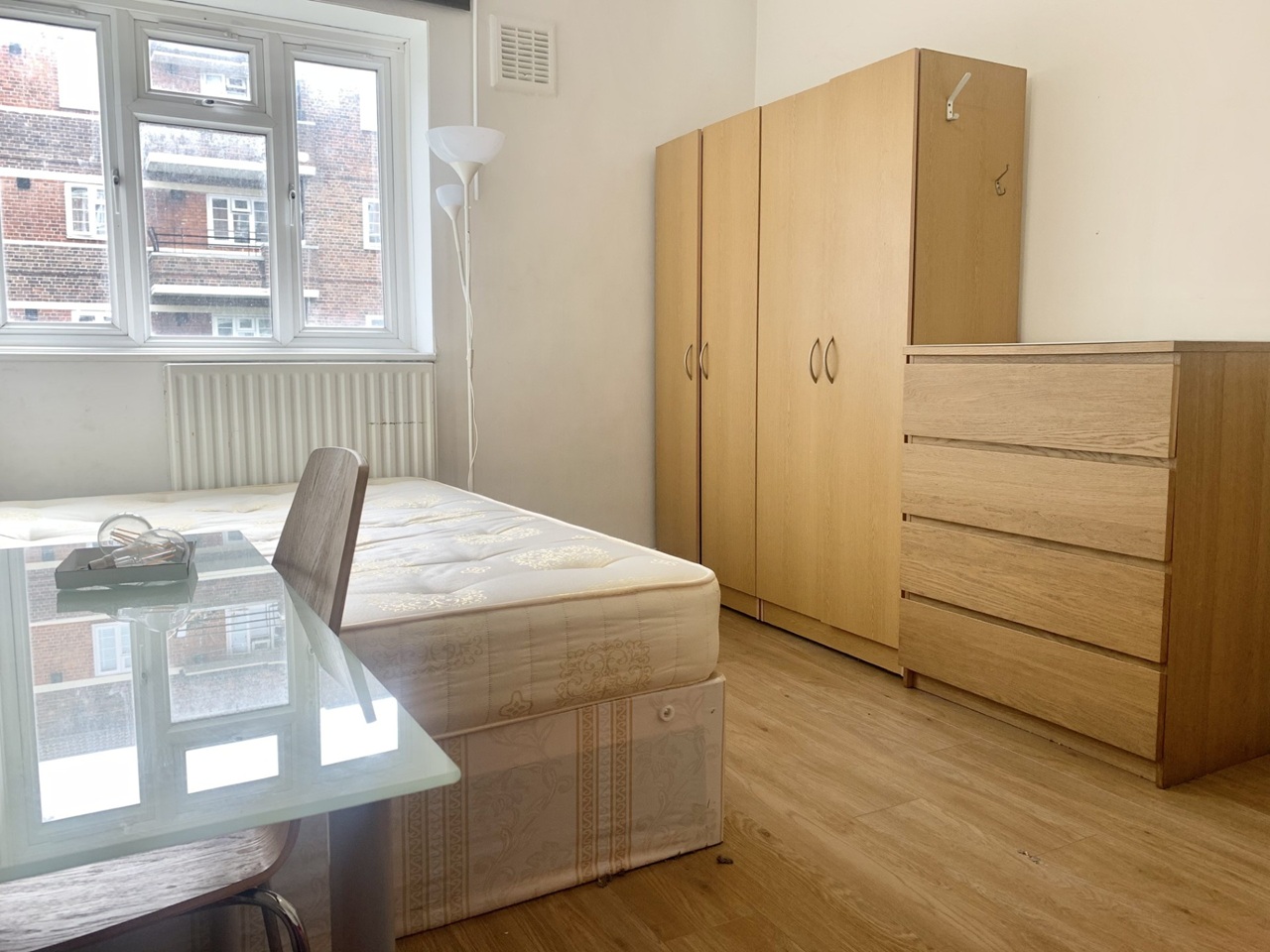 London - Room in a Shared Flat, Weddell House, E1 - To Rent Now for £ ...