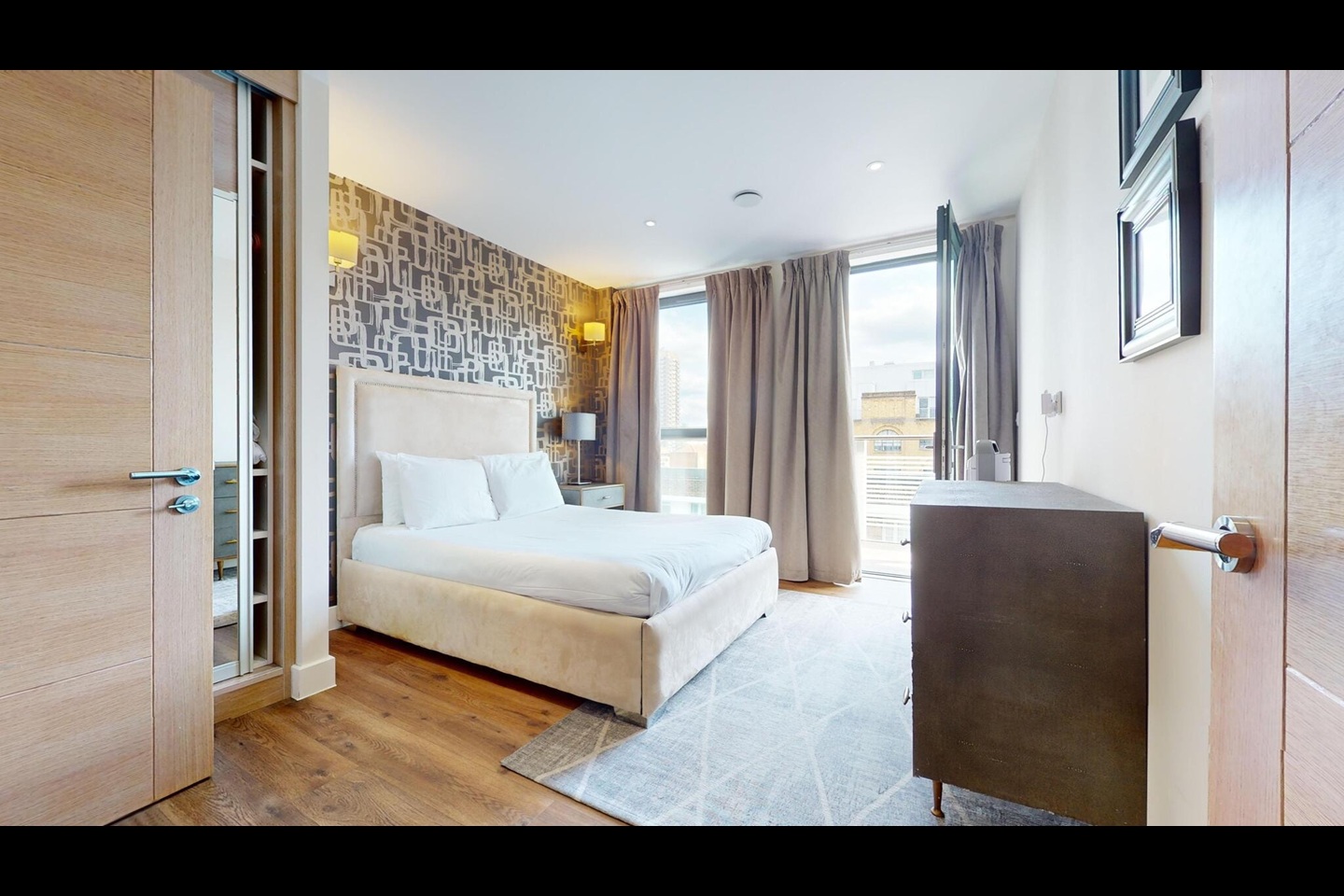 London - 3 Bed Flat, Twyne House, E1 - To Rent Now for £4,441.67 p/m