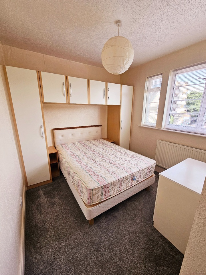 Bristol - 1 Bed Flat, Tyndalls Park Road, BS8 - To Rent Now for £1,300. ...