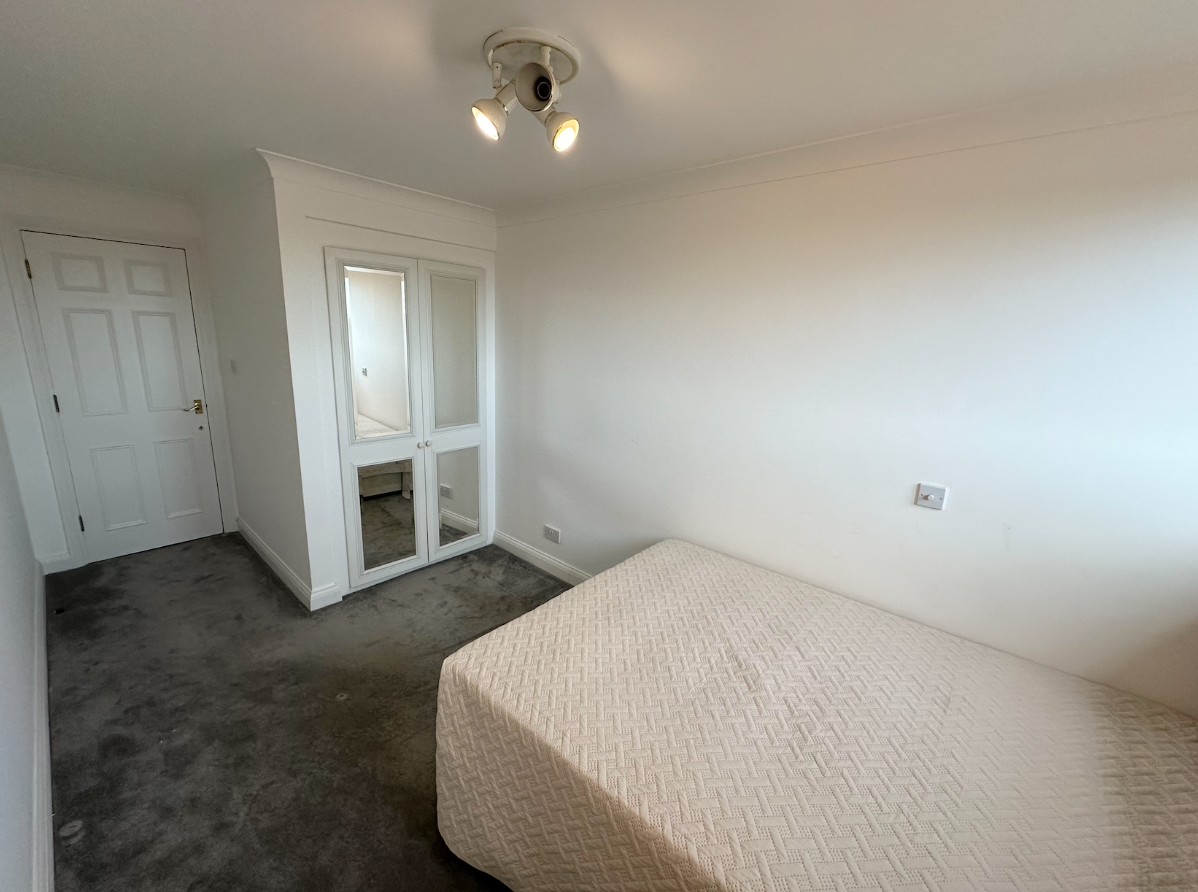 London - Room in a Shared Flat, Blazer, NW8 - To Rent Now for £900.00 p/m