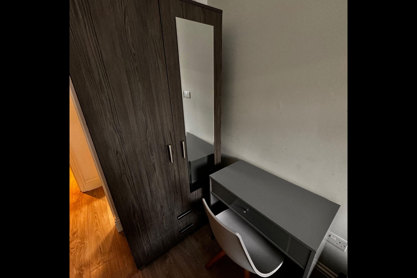 London - Room in a Shared Flat, Du Cane Road, W12 - To Rent Now for £ ...