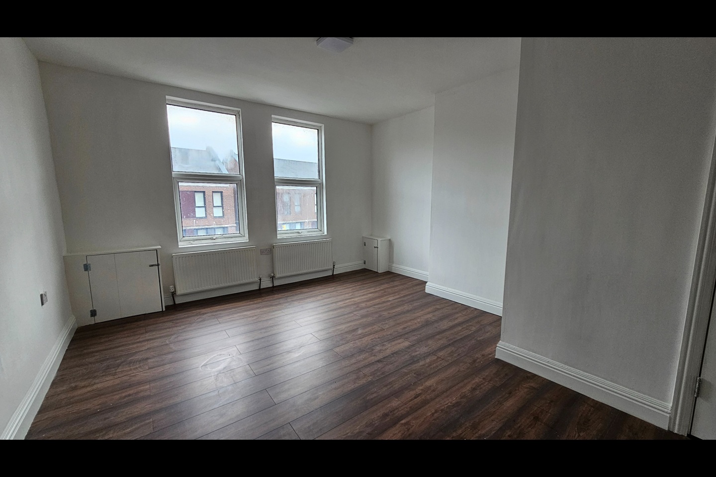 Liverpool - 1 Bed Flat, Westminster Road, L4 - To Rent Now for £600.00 p/m