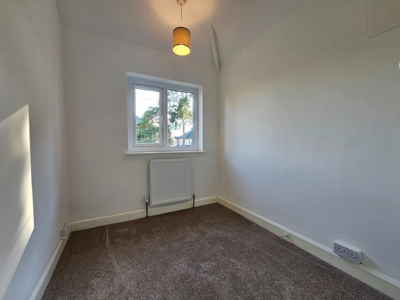 Northampton - 3 Bed Semi-Detached House, Bushland Road, NN3 - To Rent ...
