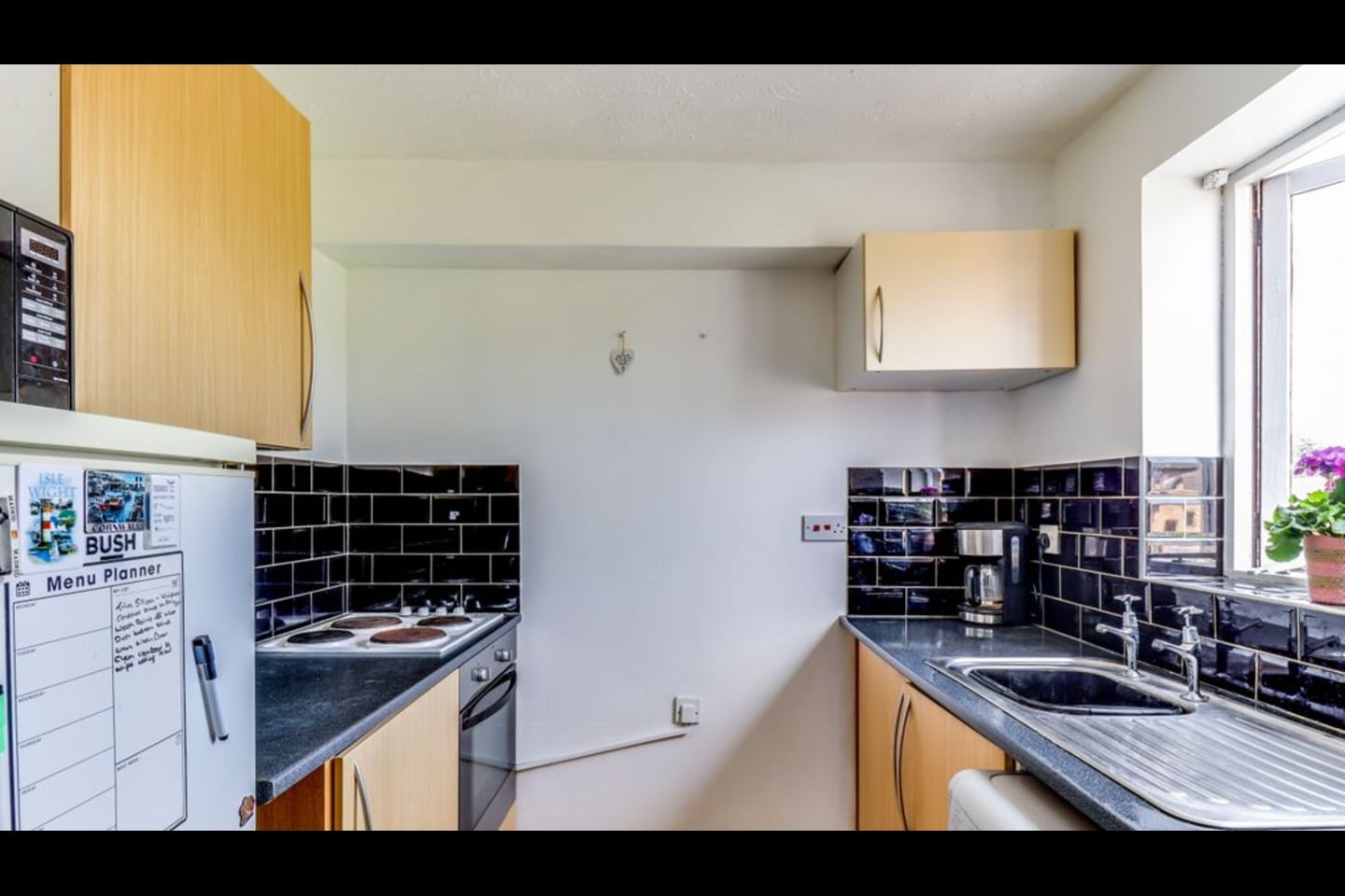 Vange, Basildon - 1 Bed Flat, Chestnut Road, SS16 - To Rent Now for £ ...