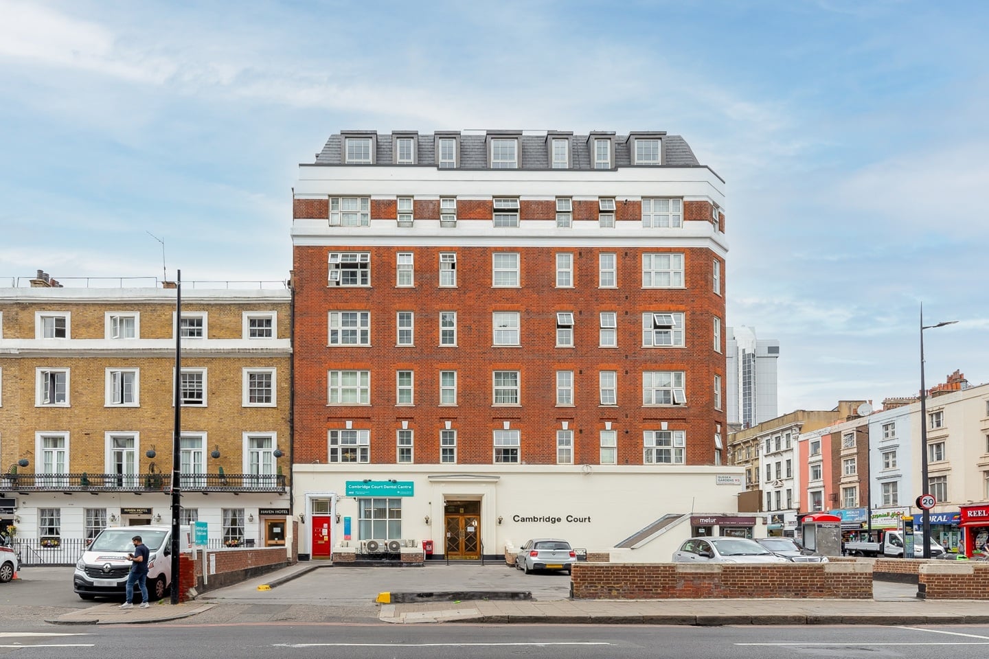 London - 2 Bed Flat, Cambridge Court, W2 - To Rent Now for £1,800.00 p/m