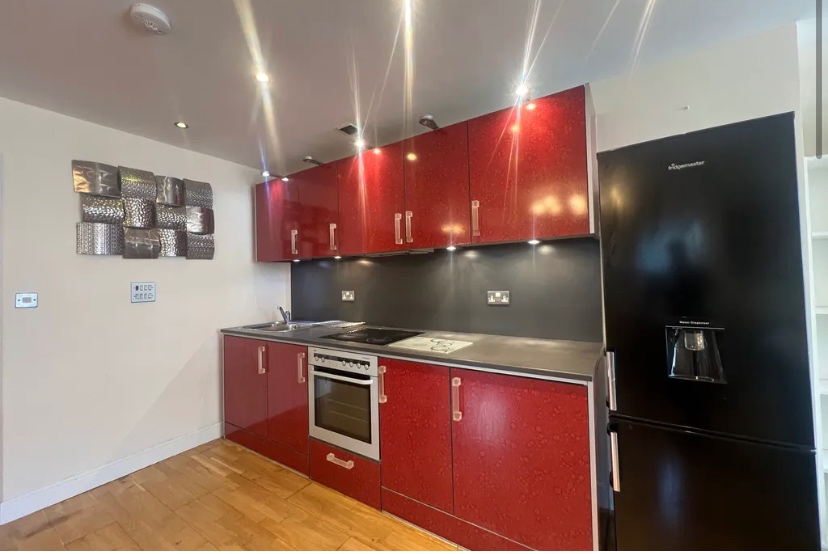 Cardiff - 2 Bed Flat, Altolusso, CF10 - To Rent Now for £1,400.00 p/m