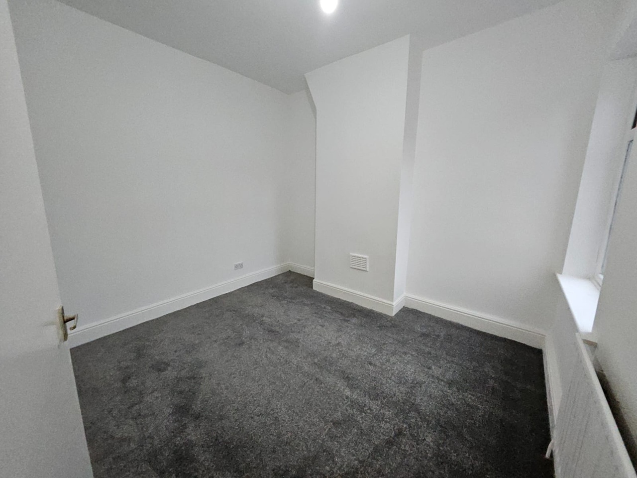 Salford - 2 Bed Terraced House, Romiley St, M6 - To Rent Now for £1,000 ...