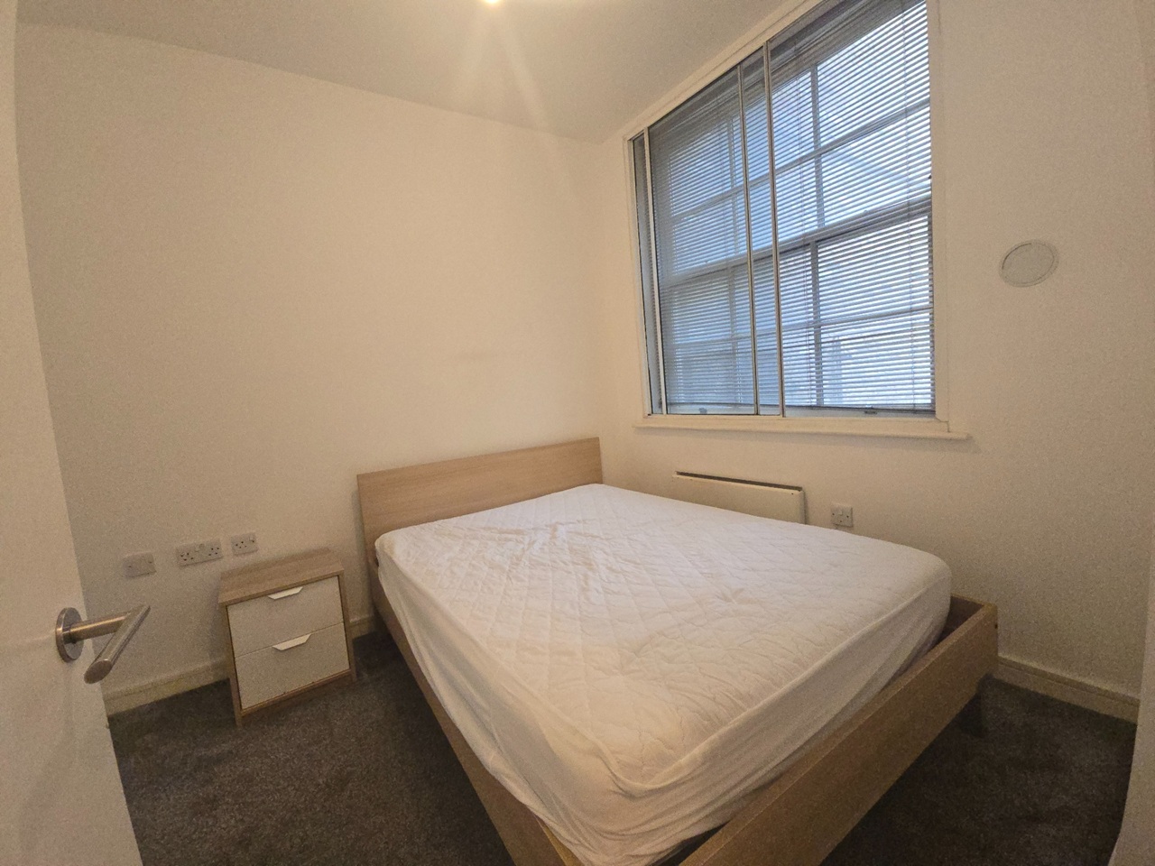 London - 1 Bed Flat, York Way, N1 - To Rent Now for £2,500.00 p/m