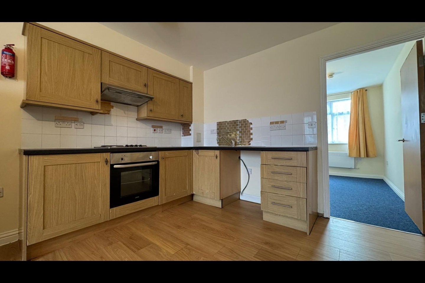 Dagenham - 1 Bed Flat, Oxlow Lane, RM10 - To Rent Now for £1,450.00 p/m