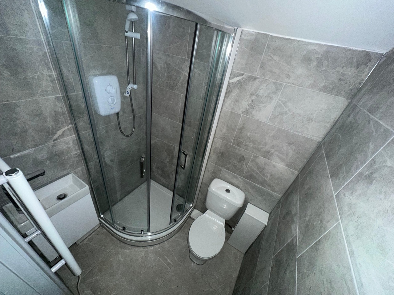 Plumstead, Woolwich, Greenwich - Studio Flat, Congleton Grove, SE18 ...