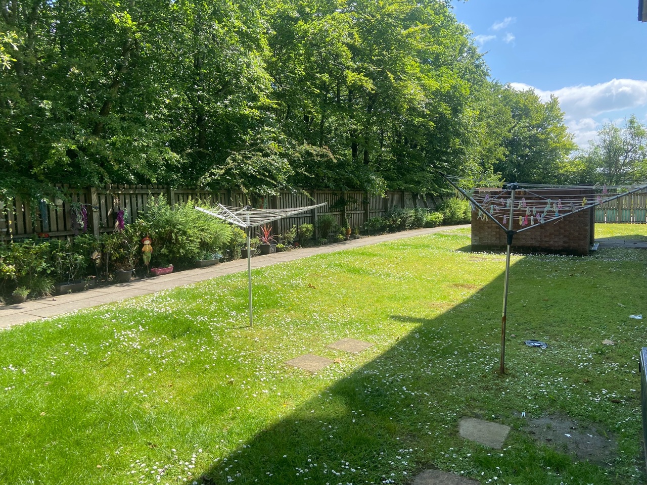 Cumbernauld, Glasgow - 2 Bed Flat, Greenfaulds, G67 - To Rent Now for £ ...