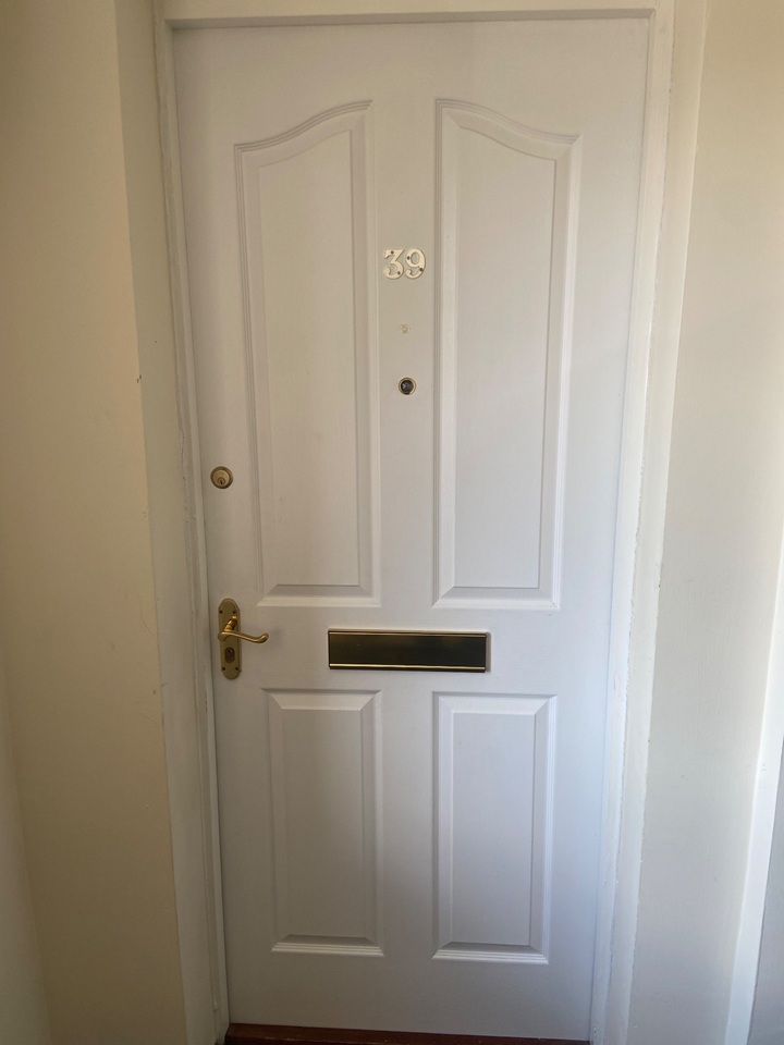 Cumbernauld, Glasgow - 2 Bed Flat, Greenfaulds, G67 - To Rent Now for £ ...