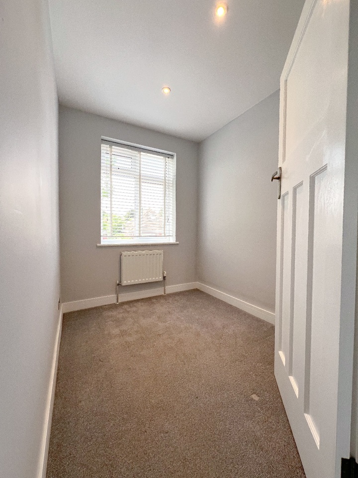 Rainham - 4 Bed Semi-Detached House, Herbert Road, ME8 - To Rent Now ...