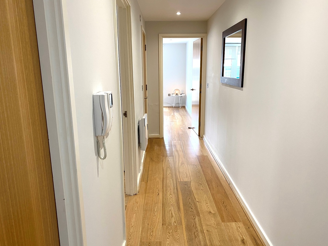 London - 2 Bed Flat, Signal House, SE1 - To Rent Now for £2,773.33 p/m