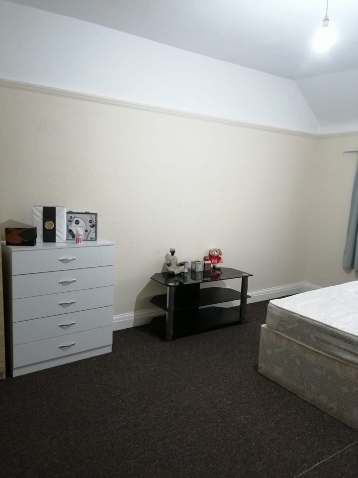 Wembley - 1 Bed Flat, Oakington Manor Drive, HA9 - To Rent Now for £750 ...