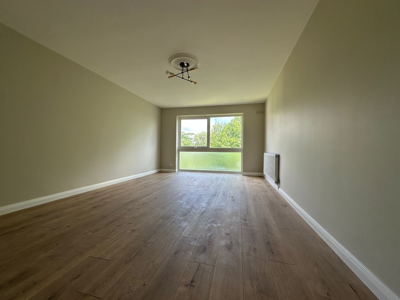 London - 2 Bed Flat, Leaf Grove, SE27 - To Rent Now for £1,750.00 p/m