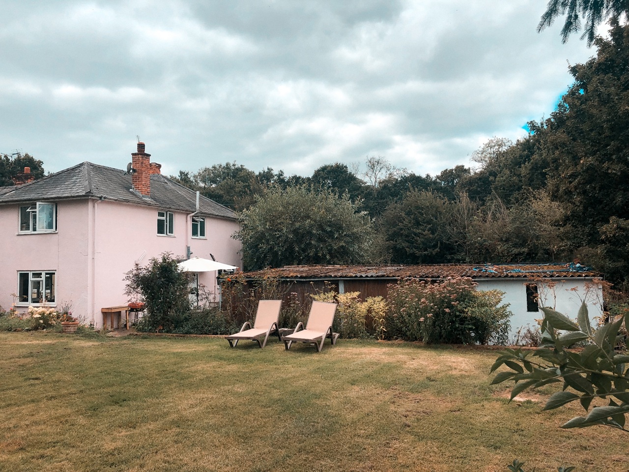 Guildford - 3 Bed Semi-Detached House, Cheyne Row, GU5 - To Rent Now ...