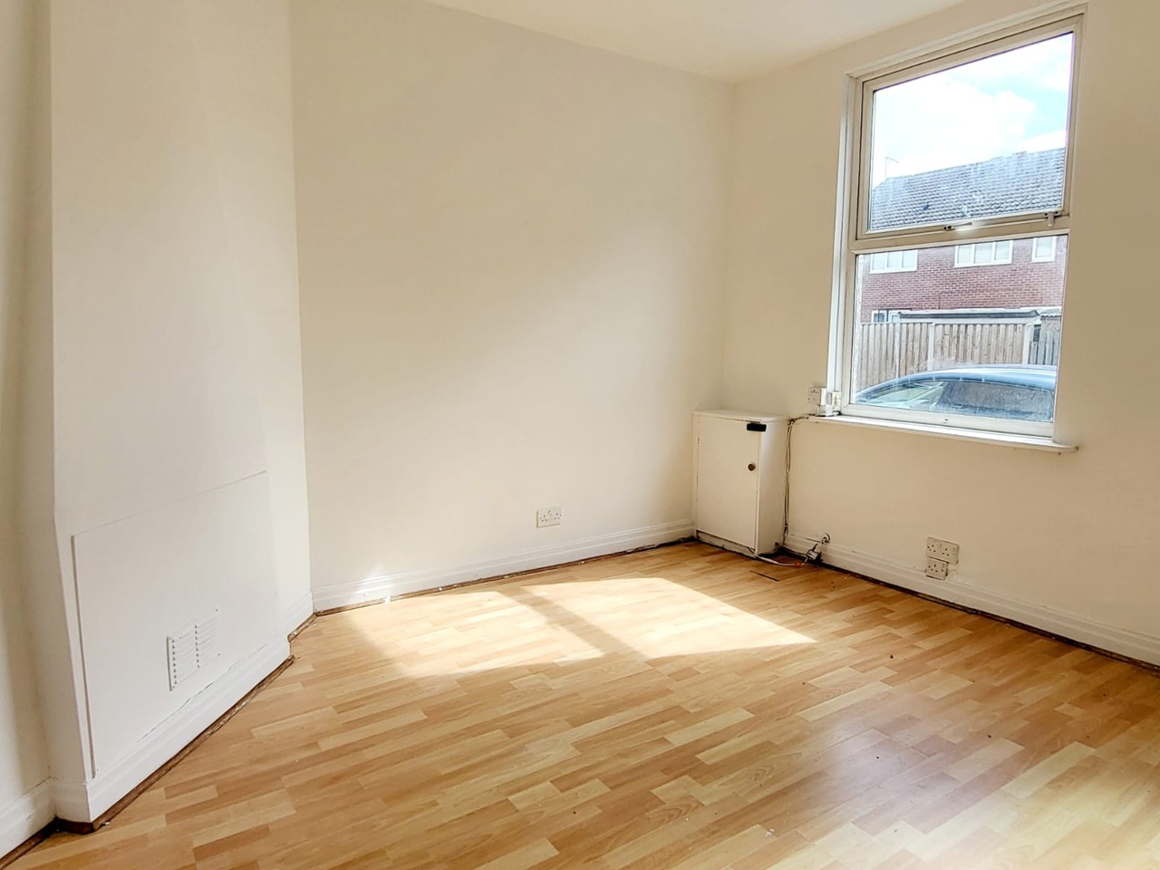 Leeds - 2 Bed Terraced House, Westlock Avenue, LS9 - To Rent Now for £750.00 p/m