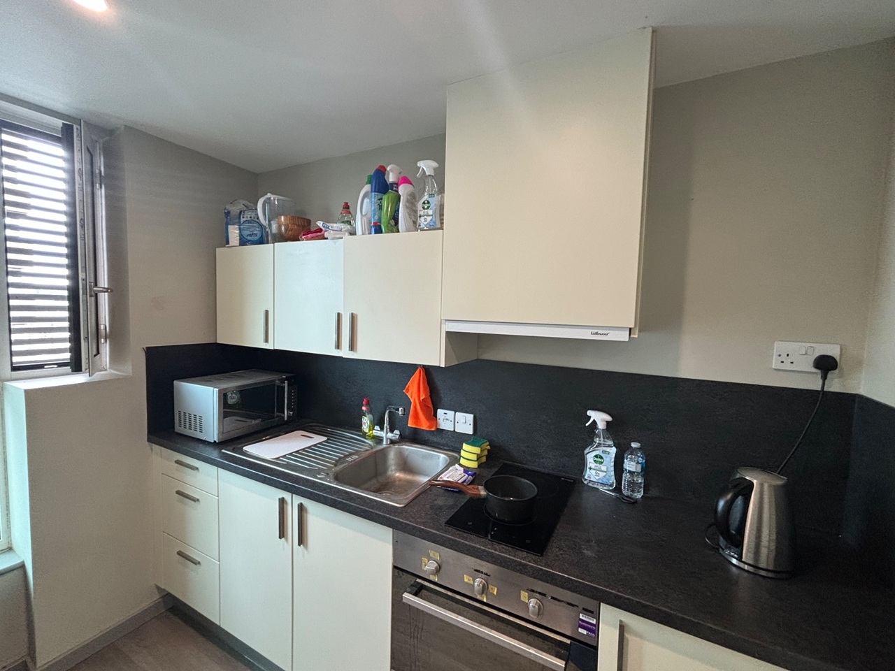 London - Room in a Shared Flat, Stapleton House, N7 - To Rent Now for £ ...