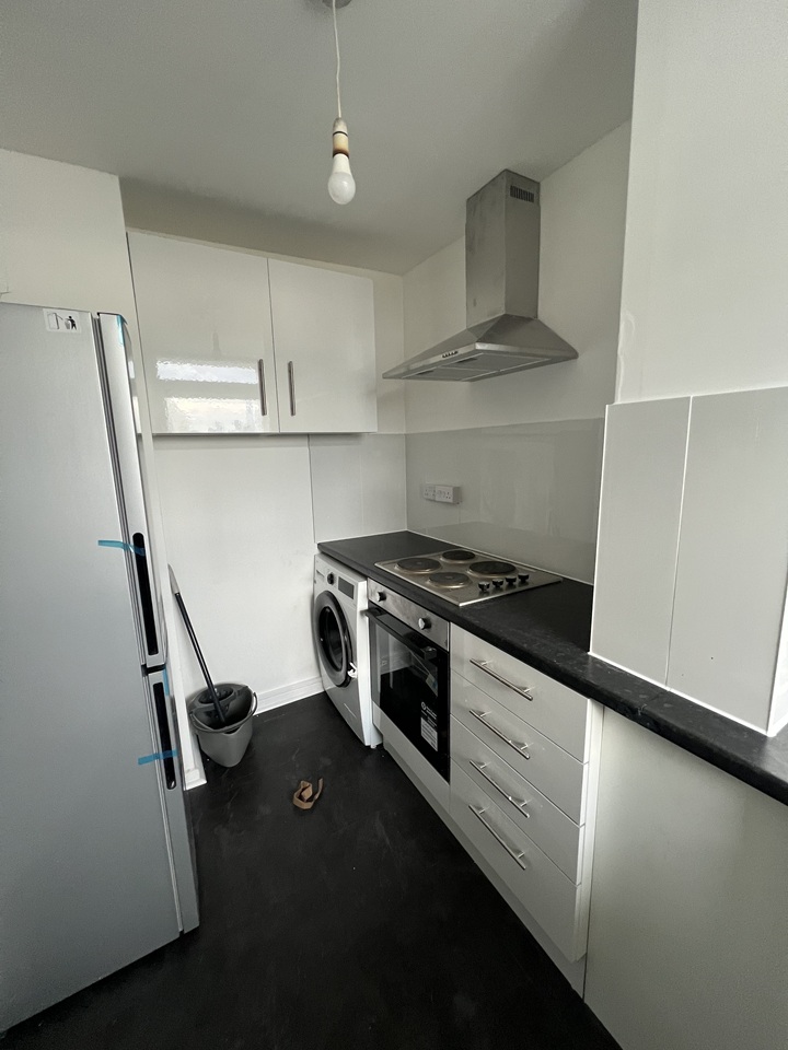 London - 3 Bed Flat, Duffell House, SE11 - To Rent Now for £2,400.00 p/m