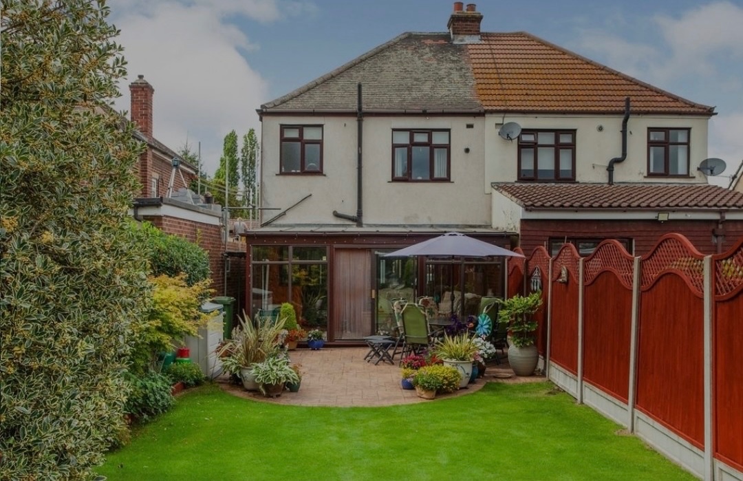 Rainham - Room in a Shared House, Betterton Road, RM13 - To Rent Now ...