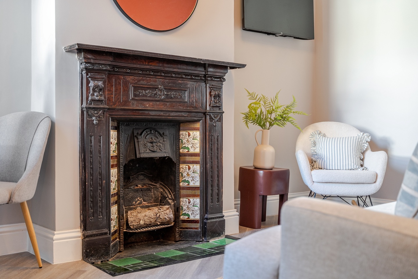 Harrogate - 1 Bed Flat, Hookstone Road, HG2 - To Rent Now for £1,100.00 p/m