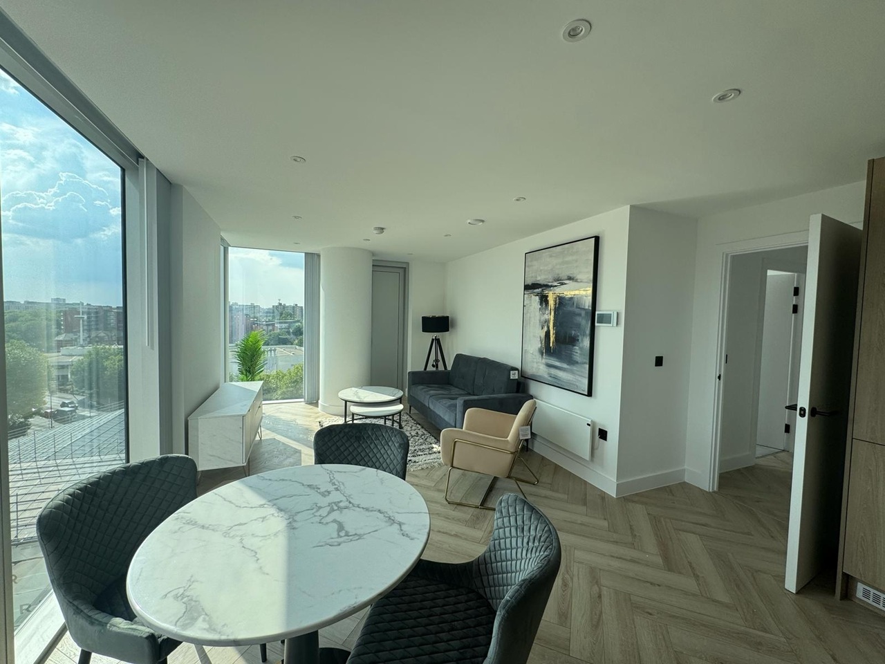 Manchester - 2 Bed Flat, Bankside Boulevard, M3 - To Rent Now for £ ...