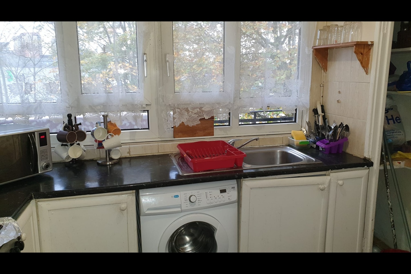 London - Room in a Shared House, Locke House, SW8 - To Rent Now for £ ...