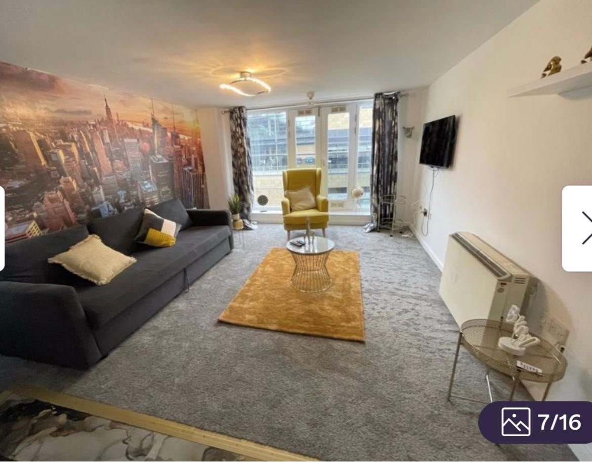 Halifax - 2 Bed Flat, Crossley House, HX1 - To Rent Now for £720.00 p/m