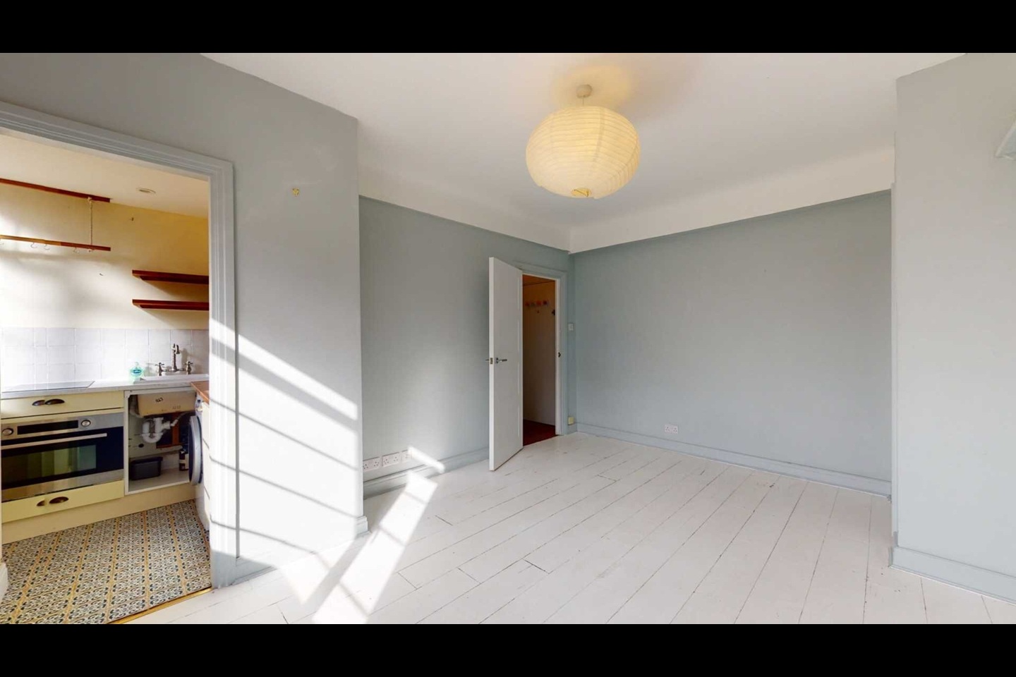 London - 1 Bed Flat, Du Cane Court, SW17 - To Rent Now for £1,700.00 p/m