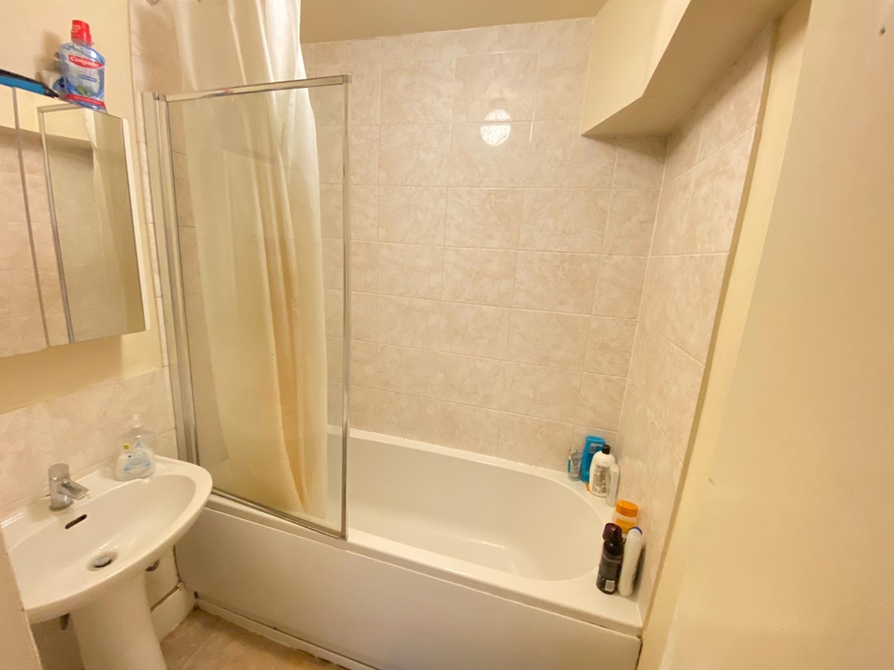 London - Room in a Shared Flat, Rathbone House, NW6 - To Rent Now for £ ...