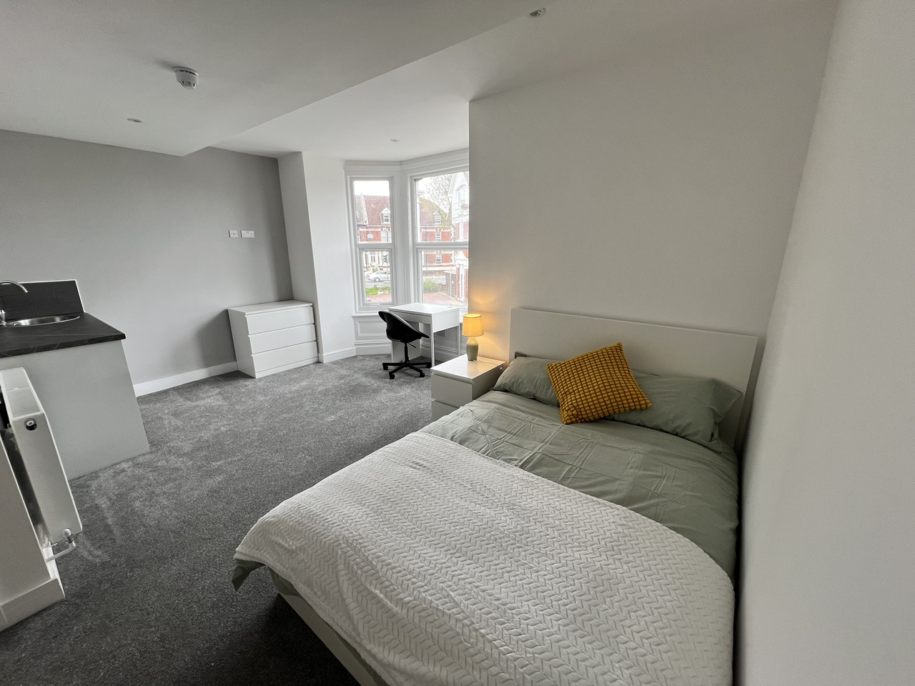 Portsmouth - Room in a Shared House, Portsmouth, PO2 - To Rent Now for ...