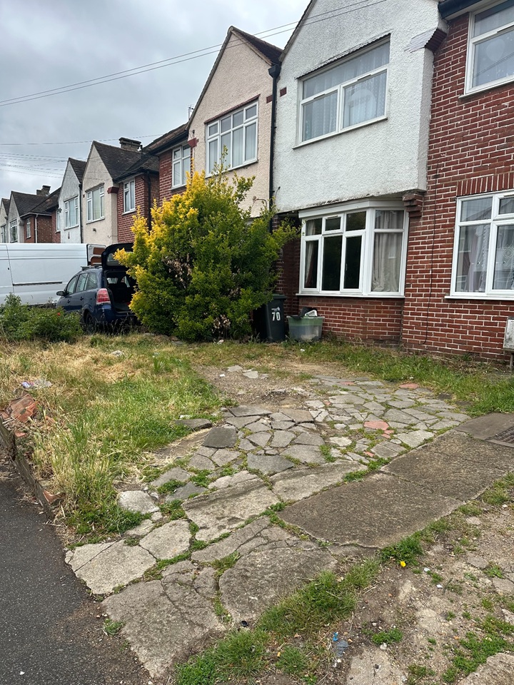 London - 2 Bed Maisonette, Sandhurst Road, N9 - To Rent Now for £1,650. ...