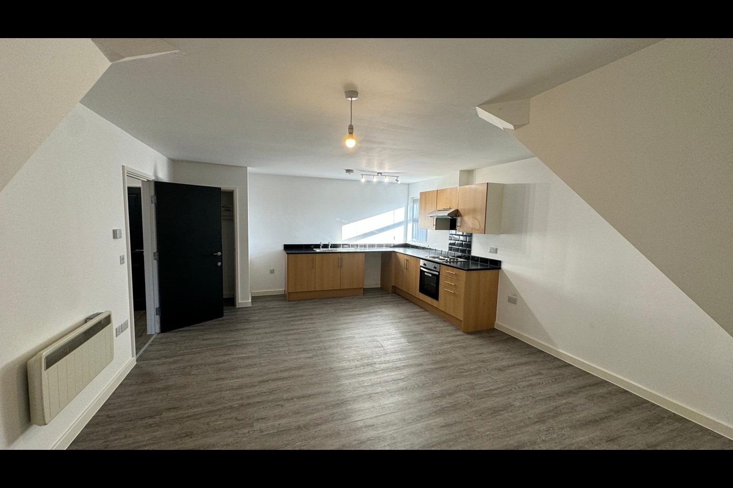 Long Eaton - 1 Bed Flat, Boden House, NG10 - To Rent Now for £795.00 p/m