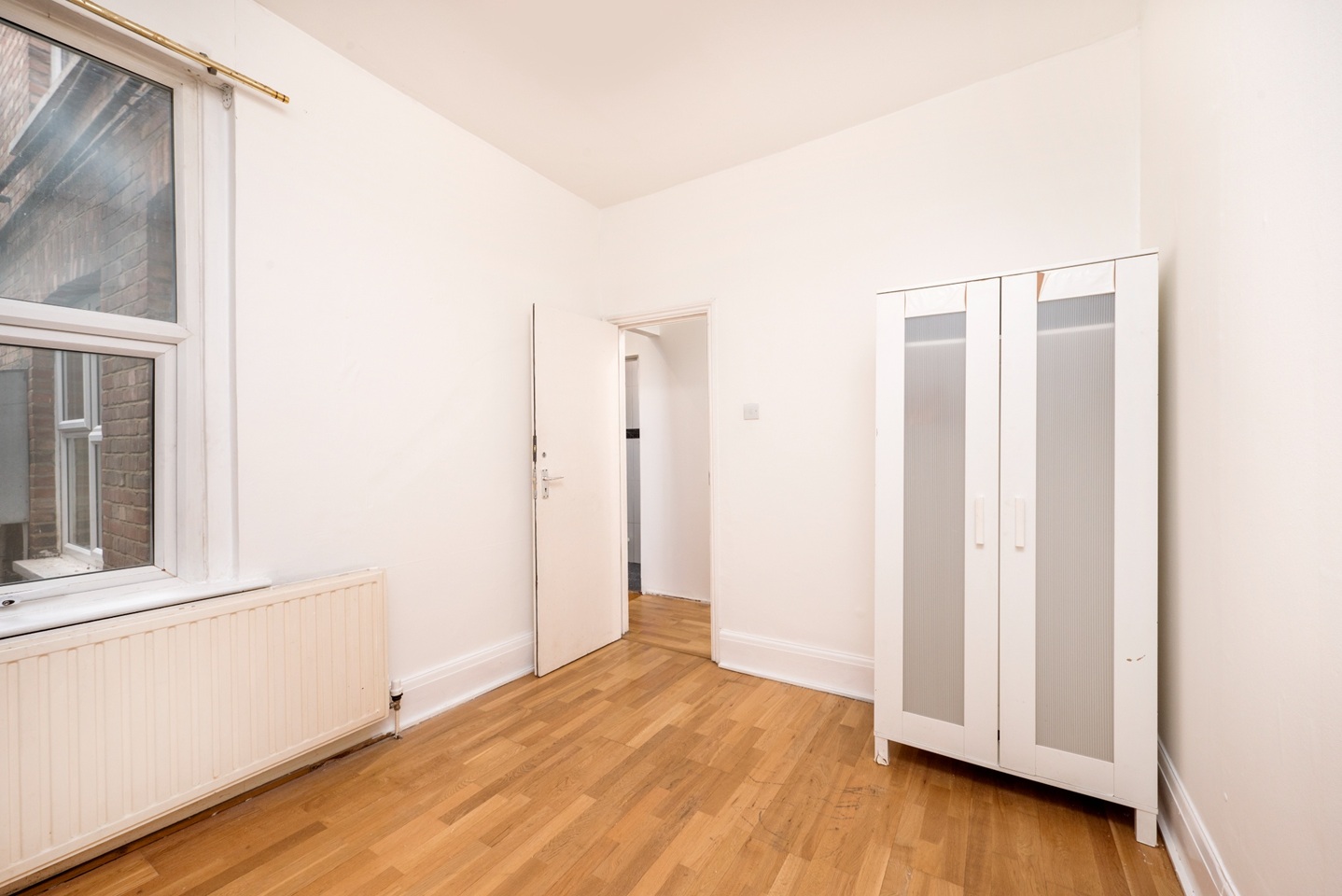 London - 2 Bed Flat, Fleet Road, NW3 - To Rent Now for £2,150.00 p/m