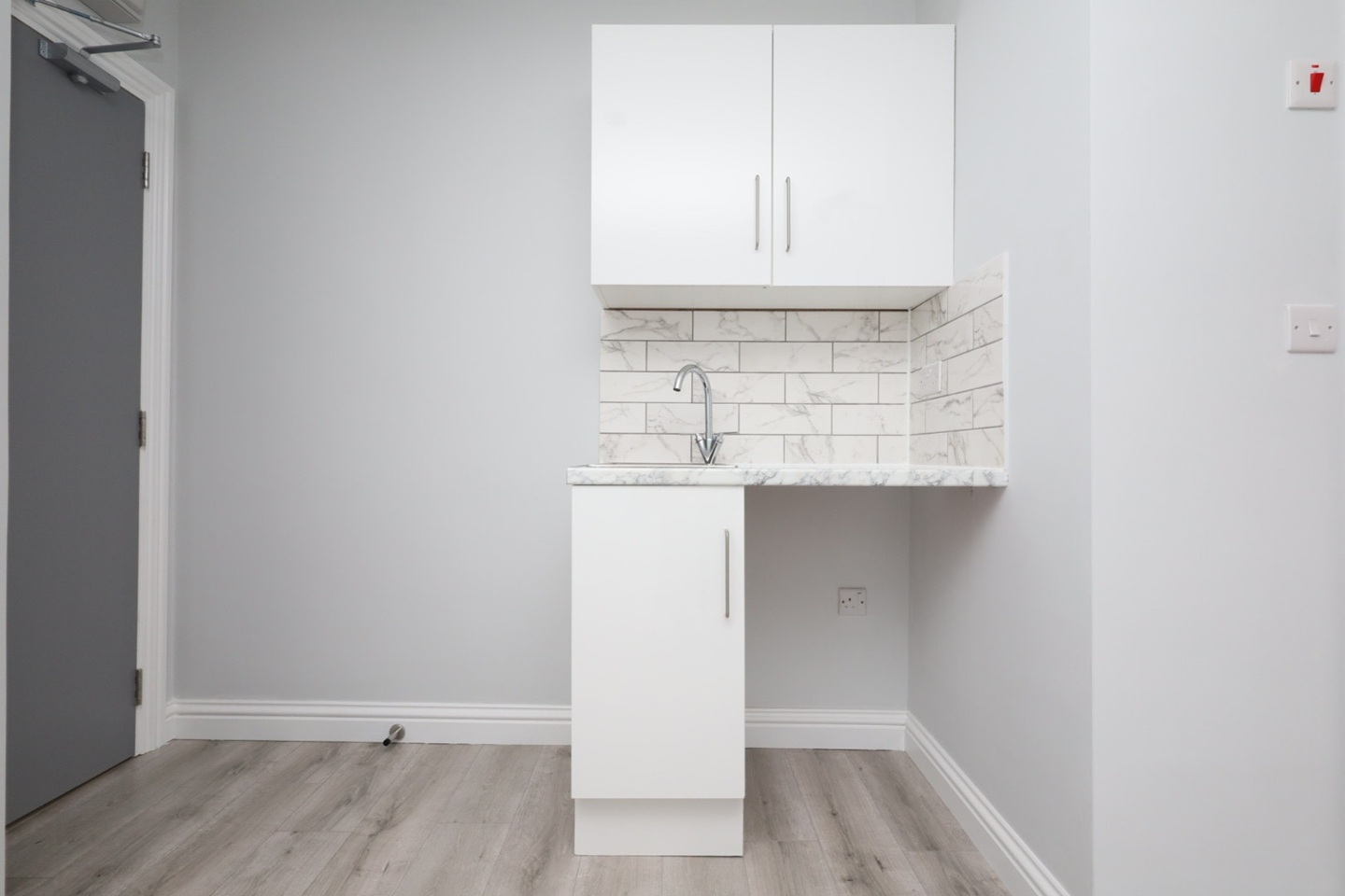 London - Studio Flat, St Julian's Farm Rd, SE27 - To Rent Now for £ ...
