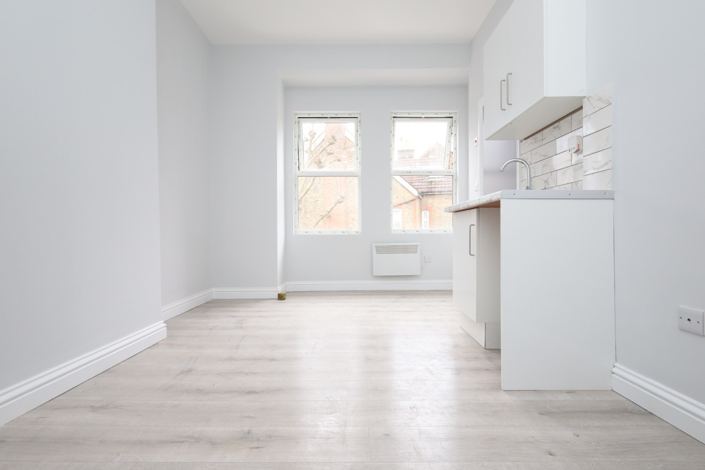 London - Studio Flat, St Julian's Farm Rd, SE27 - To Rent Now for £ ...