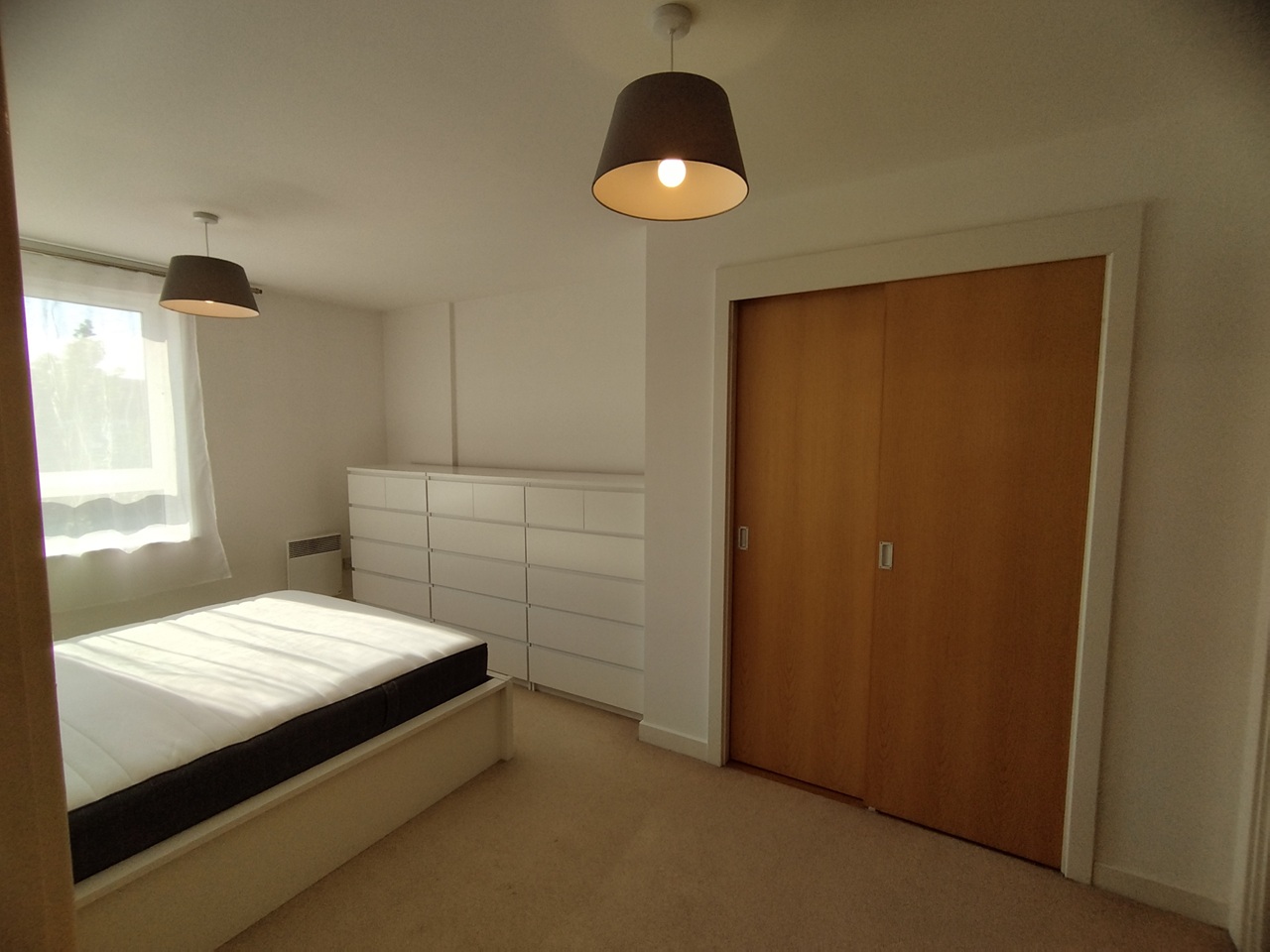 Slough - 2 Bed Flat, Quadrivium Point, SL1 - To Rent Now for £1,400.00 p/m